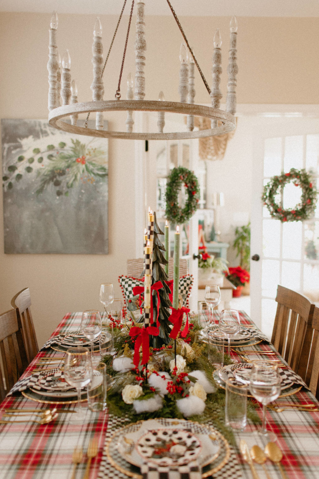 Plaid Scottish Bouquet Christmas Tablescape | KBStyled